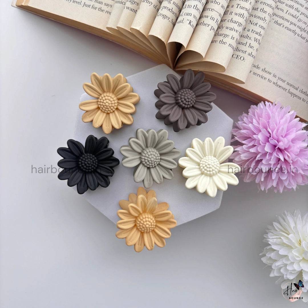 Buy Nude Shade Sunflower Hair Claw – Small in Accessories | Best ...