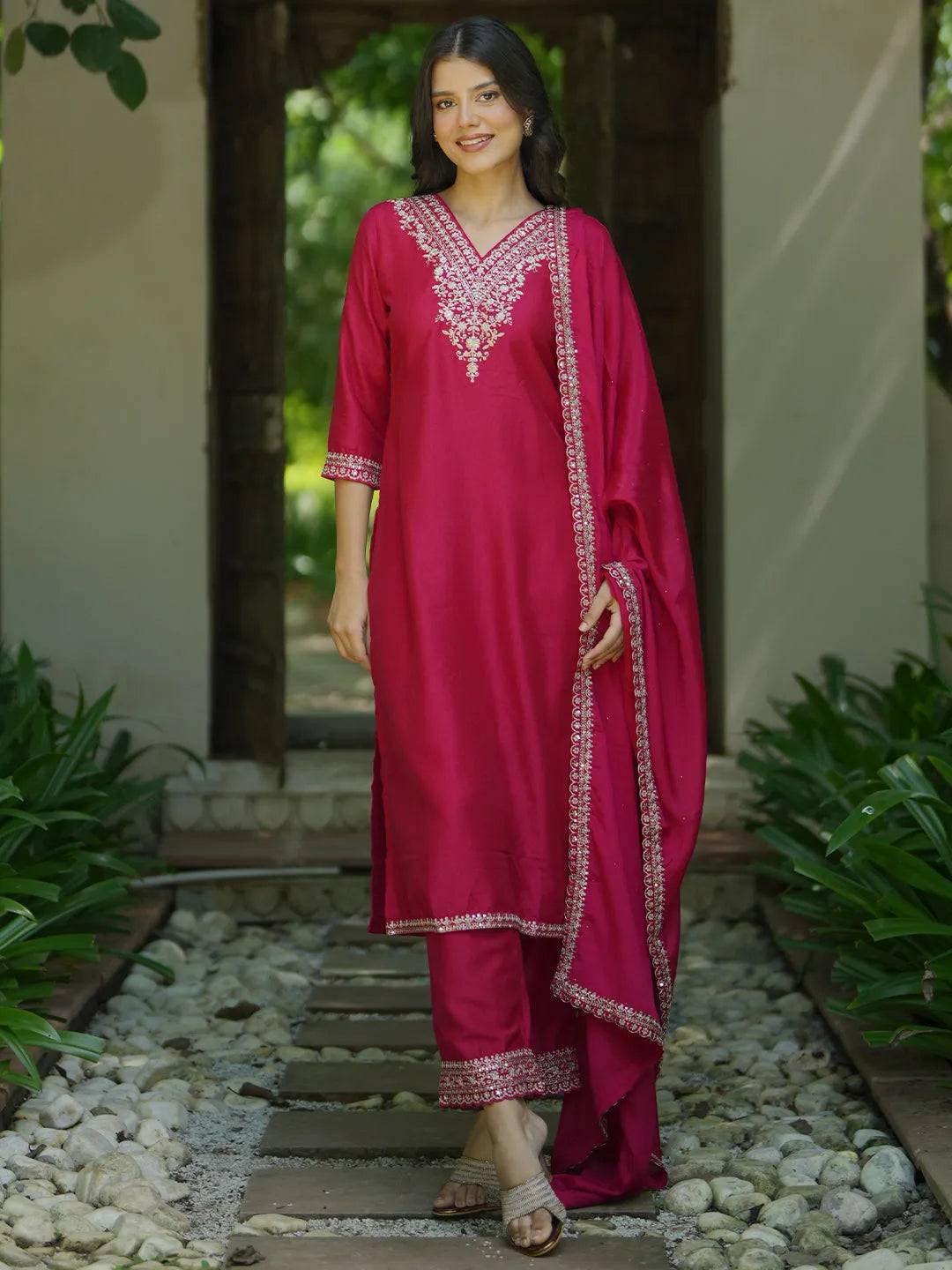 Buy Pink Yoke Design Silk Blend Straight Su... Buy only at ₹6399 in ...