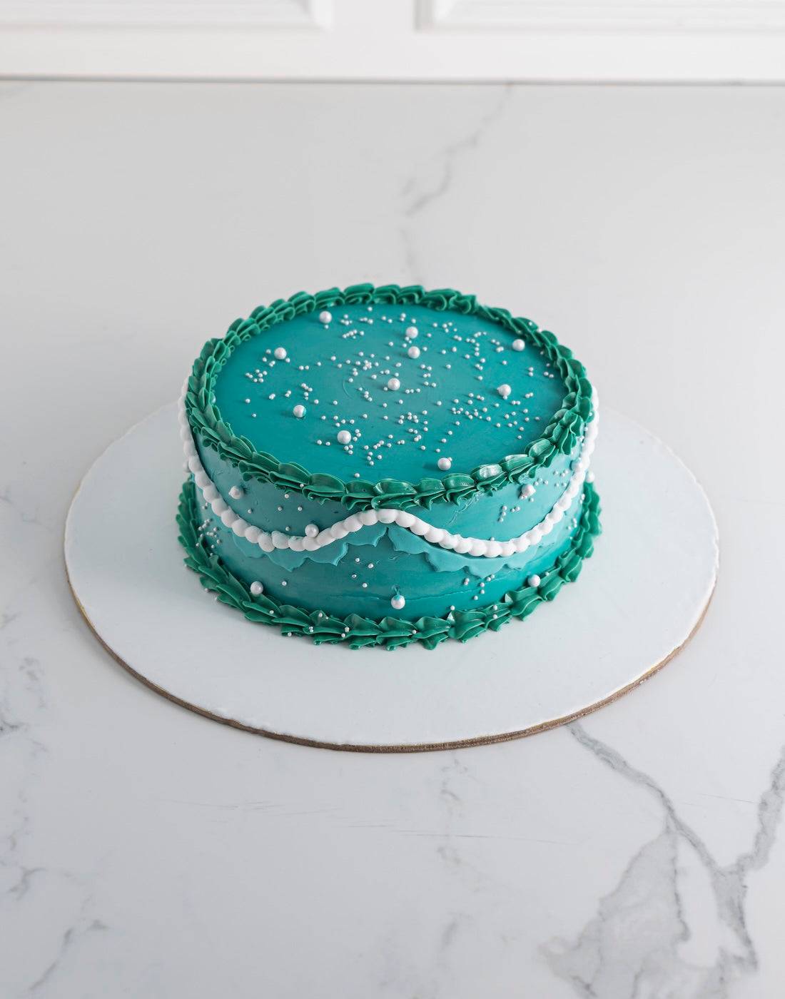 Buy Classic Vintage Theme Cake in Cake | Best Food Product on Plumint