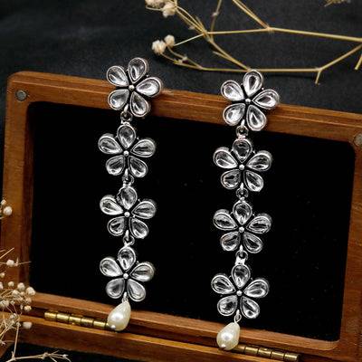 Buy Aathavi Floral Polki Silver Oxidized Earrings in Accessories | Best ...