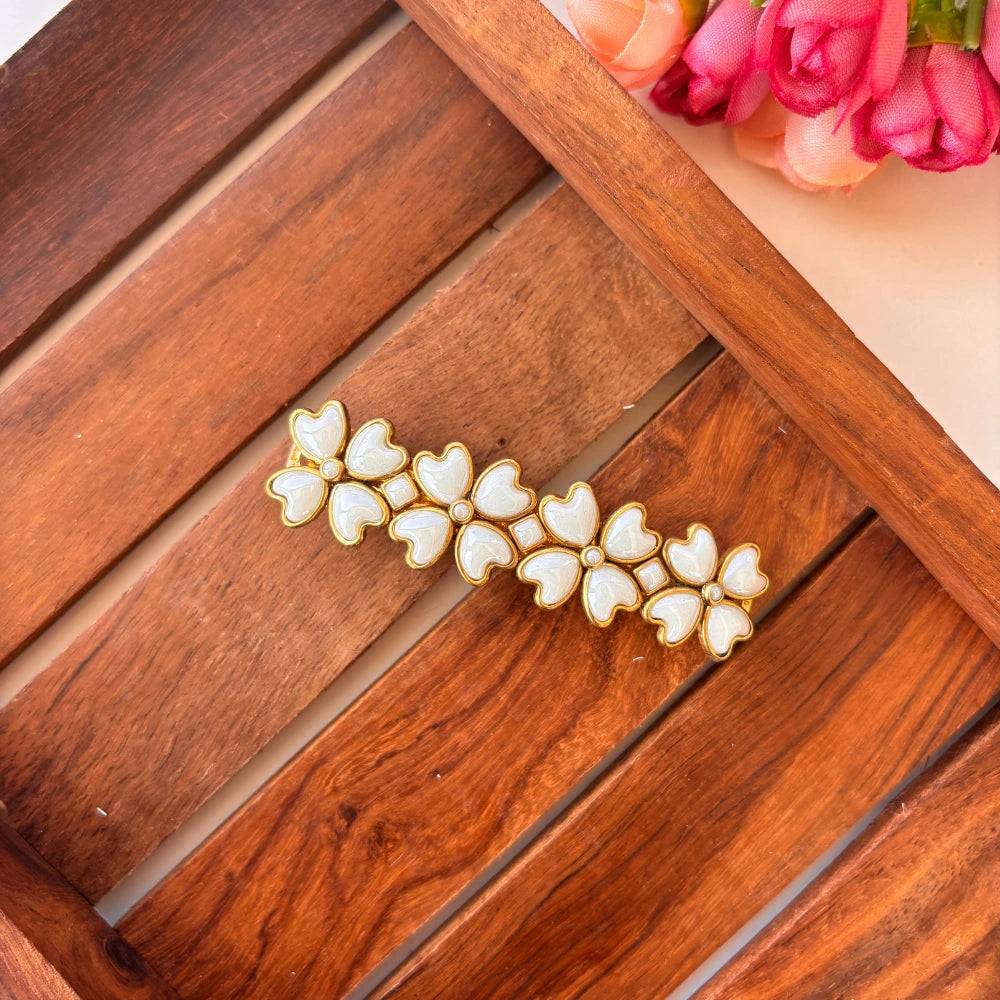 Buy White Heart Elegance in Accessories | Best Jewellery on Plumint